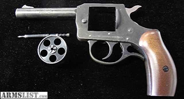 ARMSLIST - For Sale: H&R Model 532 32 Magnum Revolver